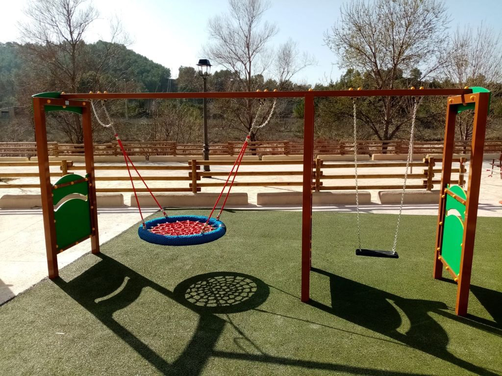 Nueva Instalación de Parque Infantil - Caseres (Tarragona) | Neopark S.L